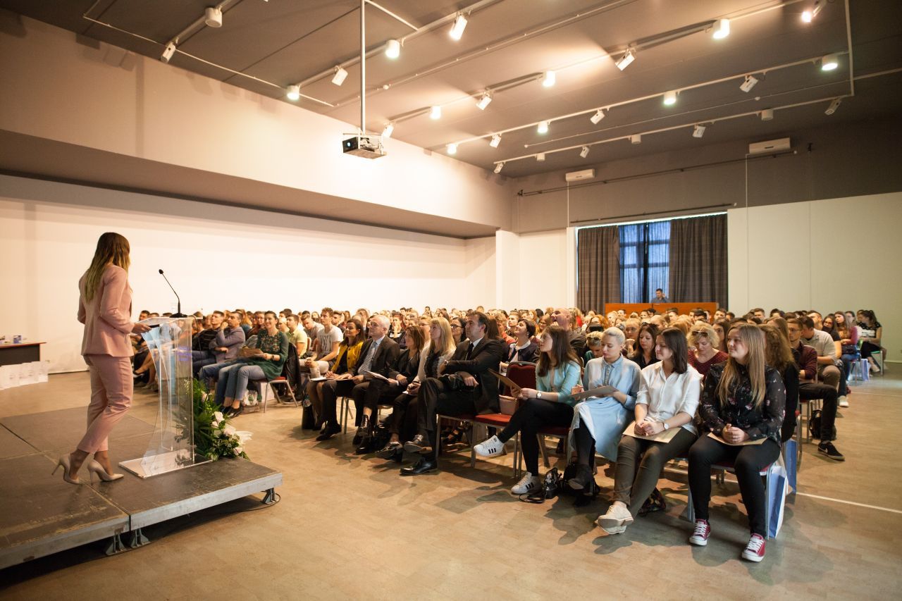 Naslovna - Univerzitet Privredna akademija U Novom Sadu