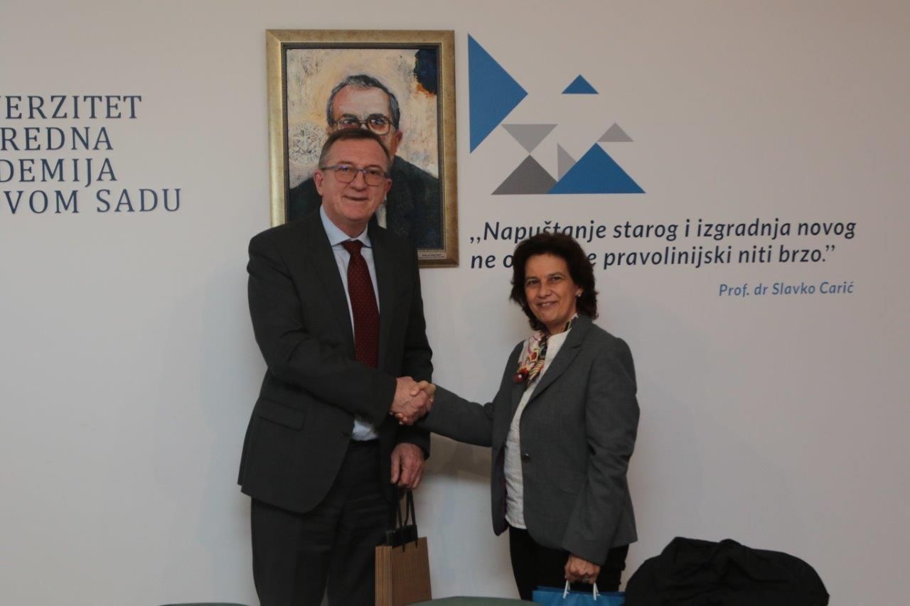 Naslovna - Univerzitet Privredna akademija u Novom Sadu